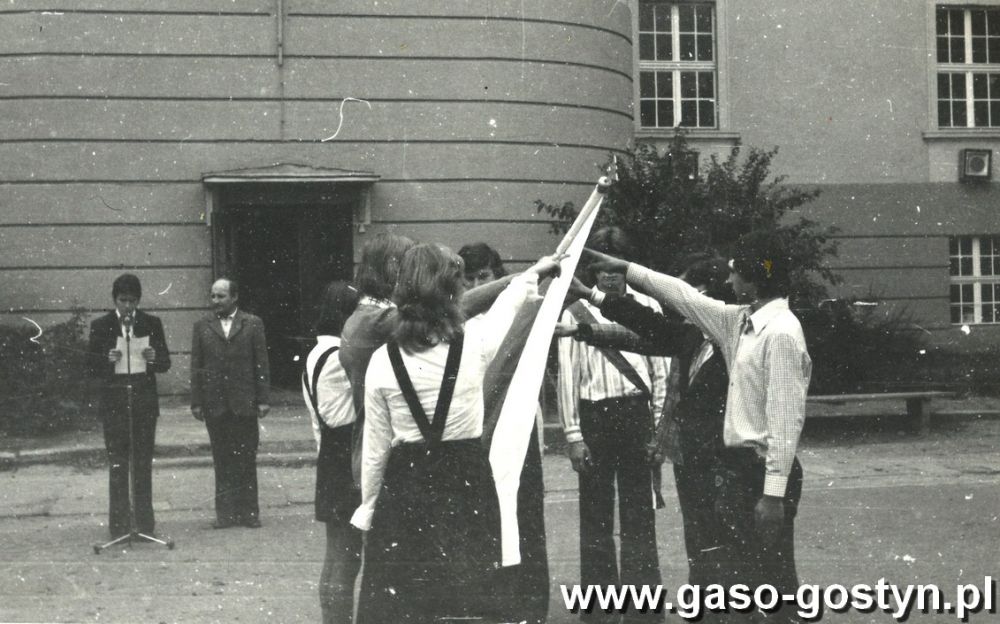 Młodzież z LO - GaSo - archiwalne zdjęcia Gostynia