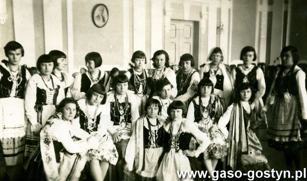 Gimnazjalistki - GaSo - archiwalne zdjęcia Gostynia