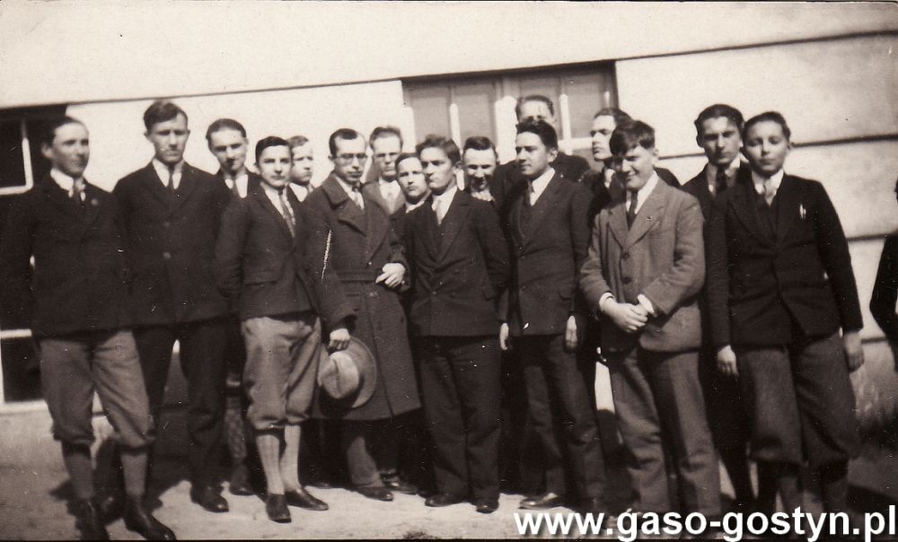 Zdjęcia klasowe - GaSo - archiwalne zdjęcia Gostynia